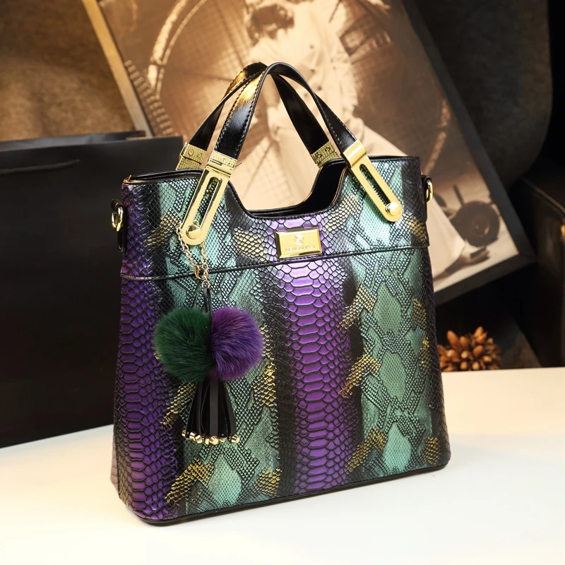 Genuine Leather Luxurious Scaled Tote – KoKo Royale